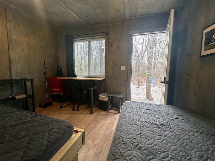 Rustic Cabin In The Woods - Laurel Falls, Coalmont