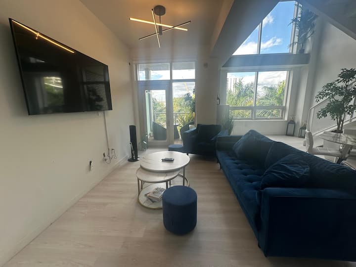 Midtown Duplex Suite - Miami, FL