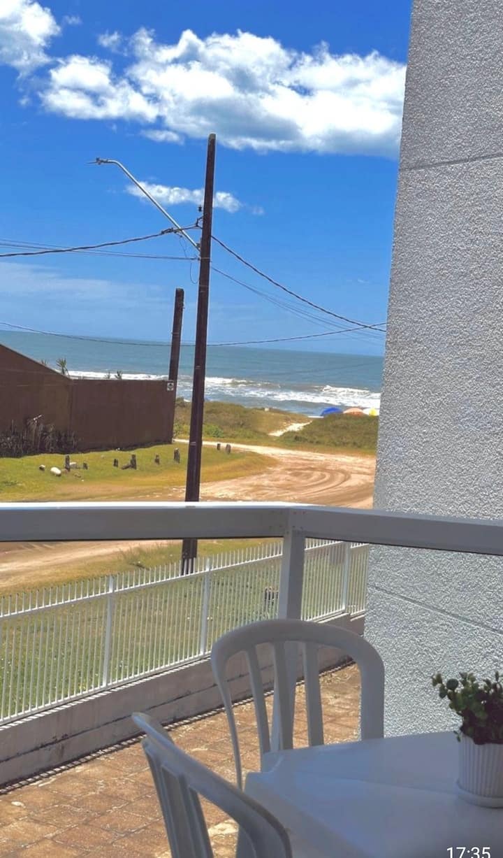 Apartamento Pé Na Areia C/ Vista Mar - Guaratuba