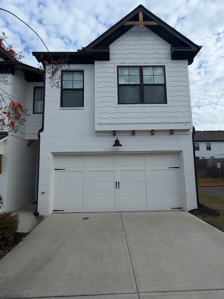 Bright, Charming, Modern Townhouse In Winder - Fort Yargo State Park, Winder