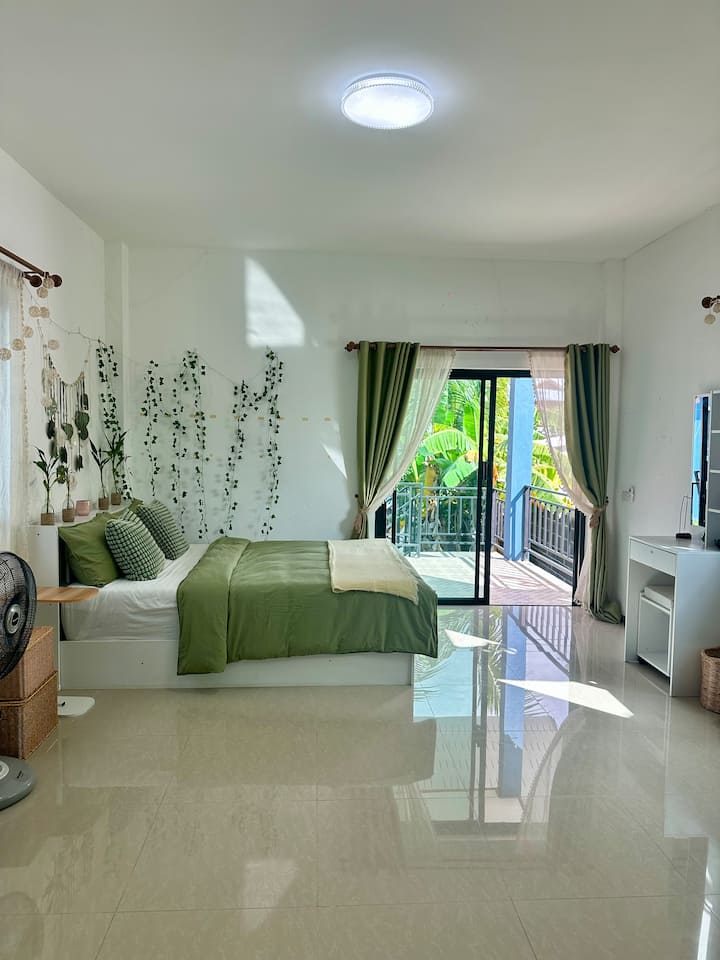 Green Lotus - Ko Pha-ngan