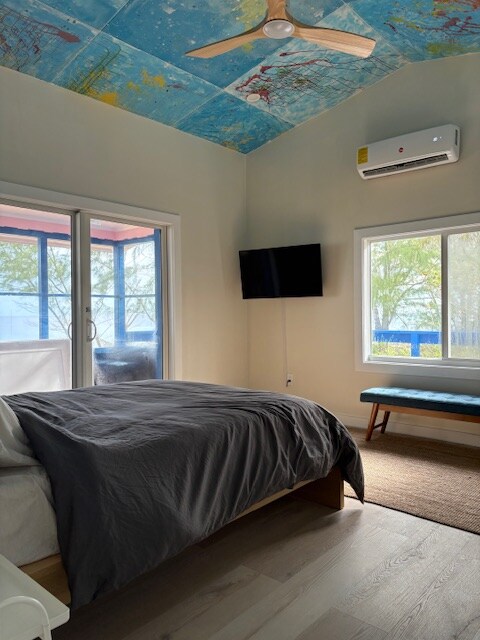 Brand New Waterfront 1 BR Apartment on West End! - Houses for Rent in ...