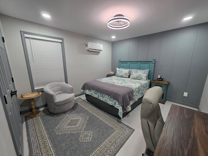 Modern 1 Bedroom Apt-full Kitchen-w/d - Albany, GA