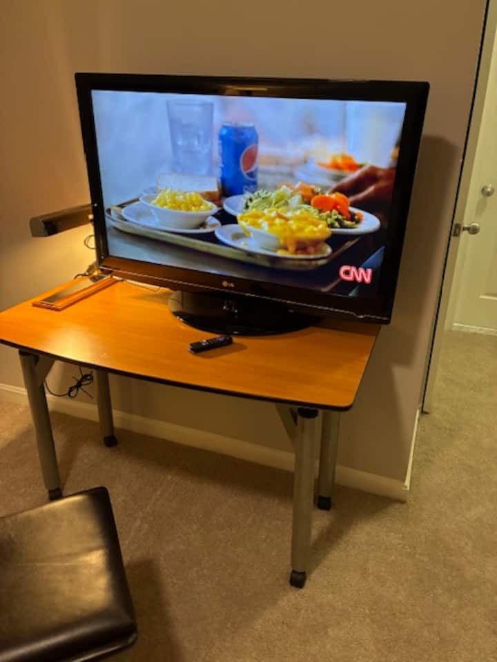 Urban Oasis Downtown Silver Spring Wit Parking (G) - Bethesda, MD