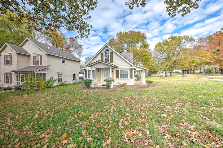 The Oak Cottage - Siloam Springs, AR