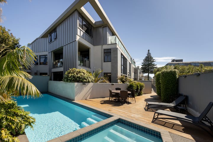 The Luxe Break ~ Mount Maunganui - Mount Maunganui