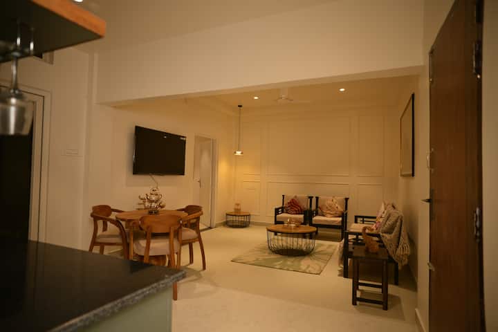 Noi Homes-2bhk Lux Flat+kitchen+balcony+breakfast - Jorhat