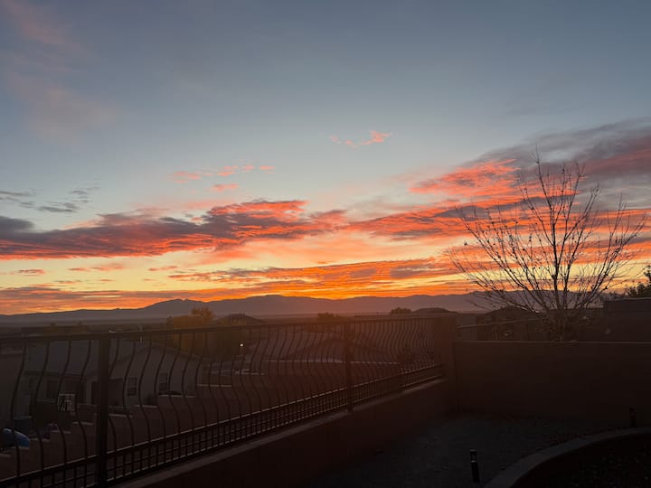 Cozy Home Away From Home - Los Lunas, NM