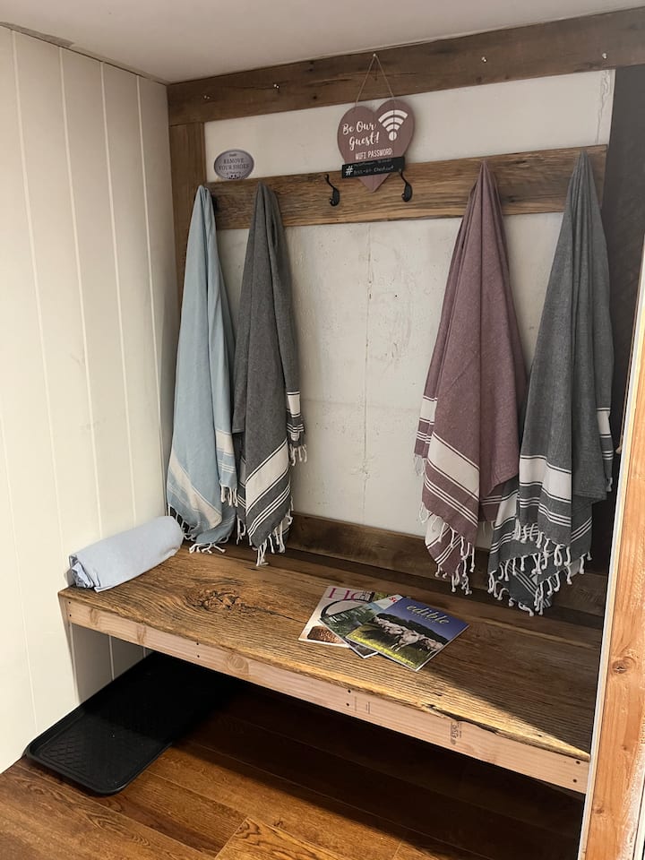 Hampton Bays Cozy Getaway - Hampton Bays, NY