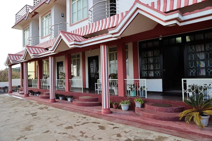 Serene Cherrapunji Retreat With Amazing Views - Cherrapunji