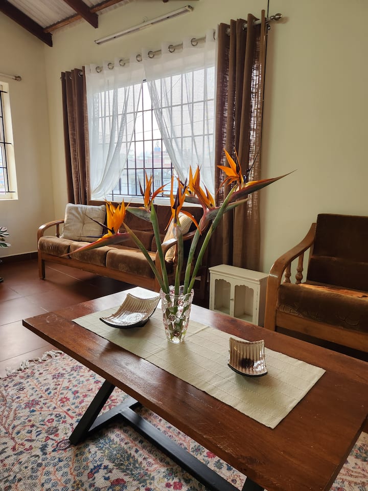 Cosy Brooklands Hideaway Near Bedford Circle - Coonoor