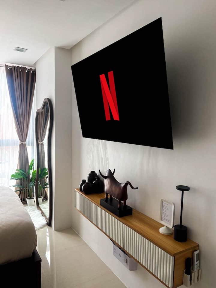 Cozy Batangas Escape| Balcony | Pool | Walk To Sm - Batangas