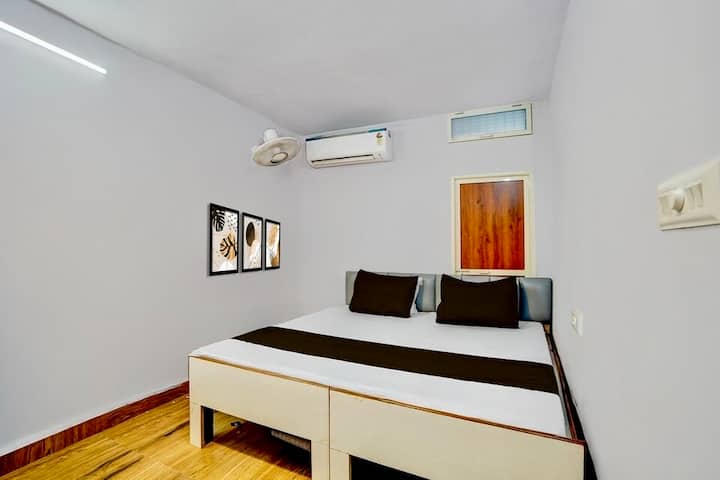 Pleasant Stay Riverview - Varanasi