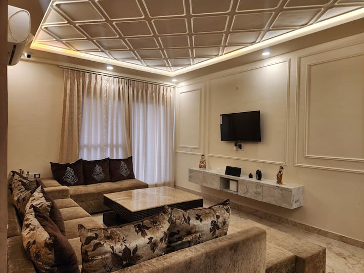 Comfort Cave - Lucknow