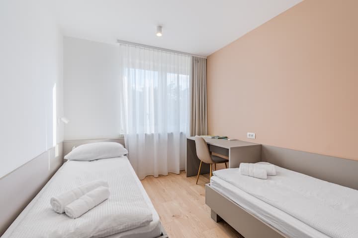 Prenočišča Autur - Double Room W/shared Bathroom - Tolmin