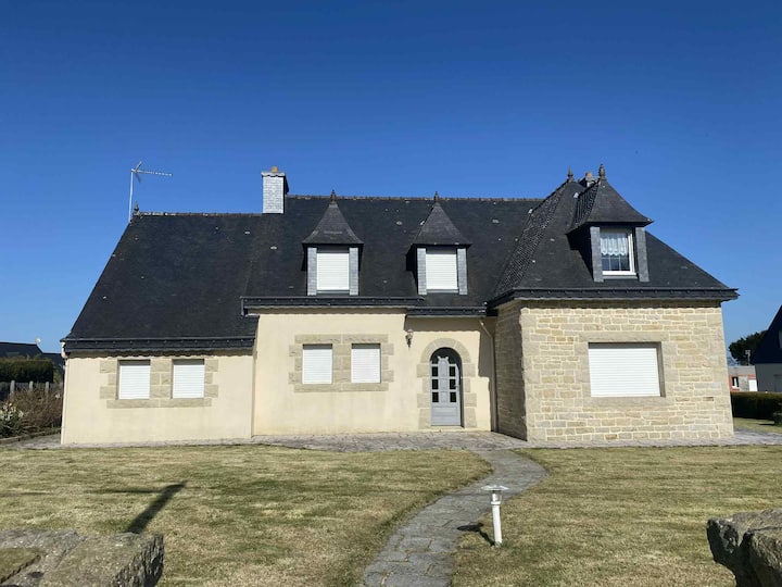 Très Belle Maison De Vacances Idéalement Située - Guingamp