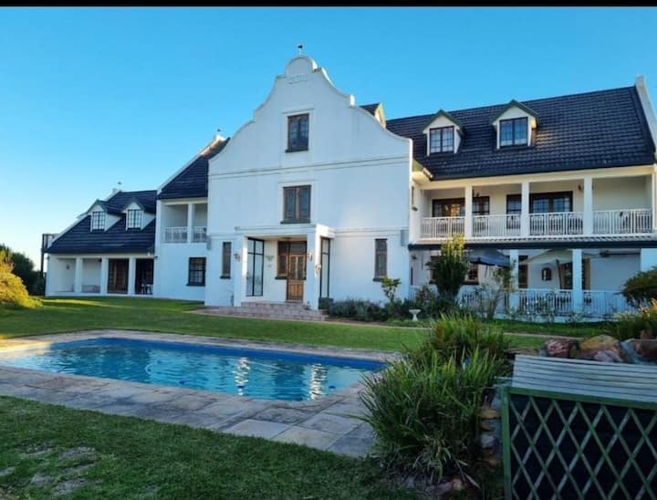Hoekplasie Guesthouse Lavender - Mossel Bay