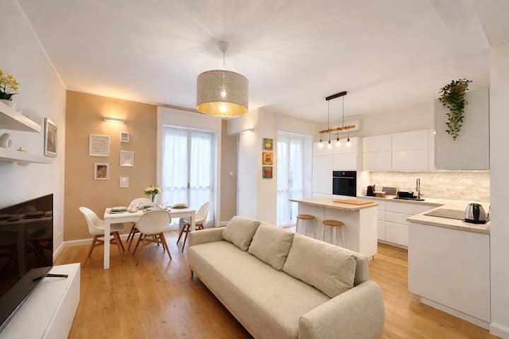 Luminoso E Accogliente Appartamento A Monza - Monza