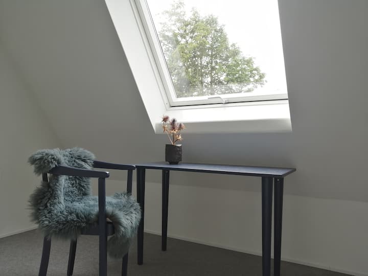 Single Apartment - Viel Platz, Dachterrasse, Ruhig - Hamburg