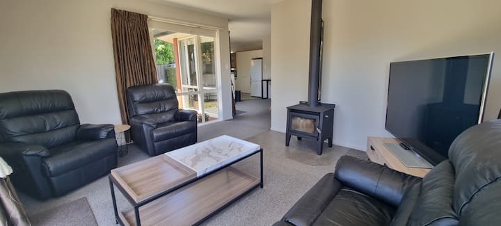 Comfortable Home Near Burwood Hospital & Forest - Christchurch