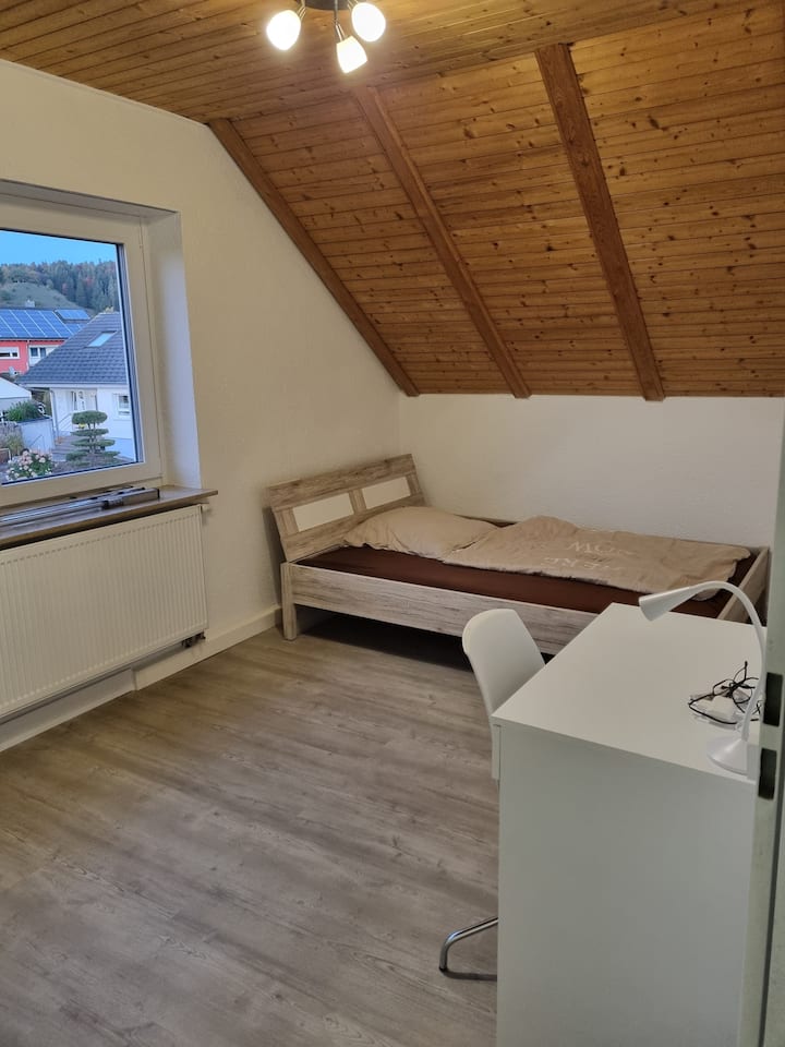 69m² Dachgeschosswohnung Turmblick Schwarzwald - Rottweil