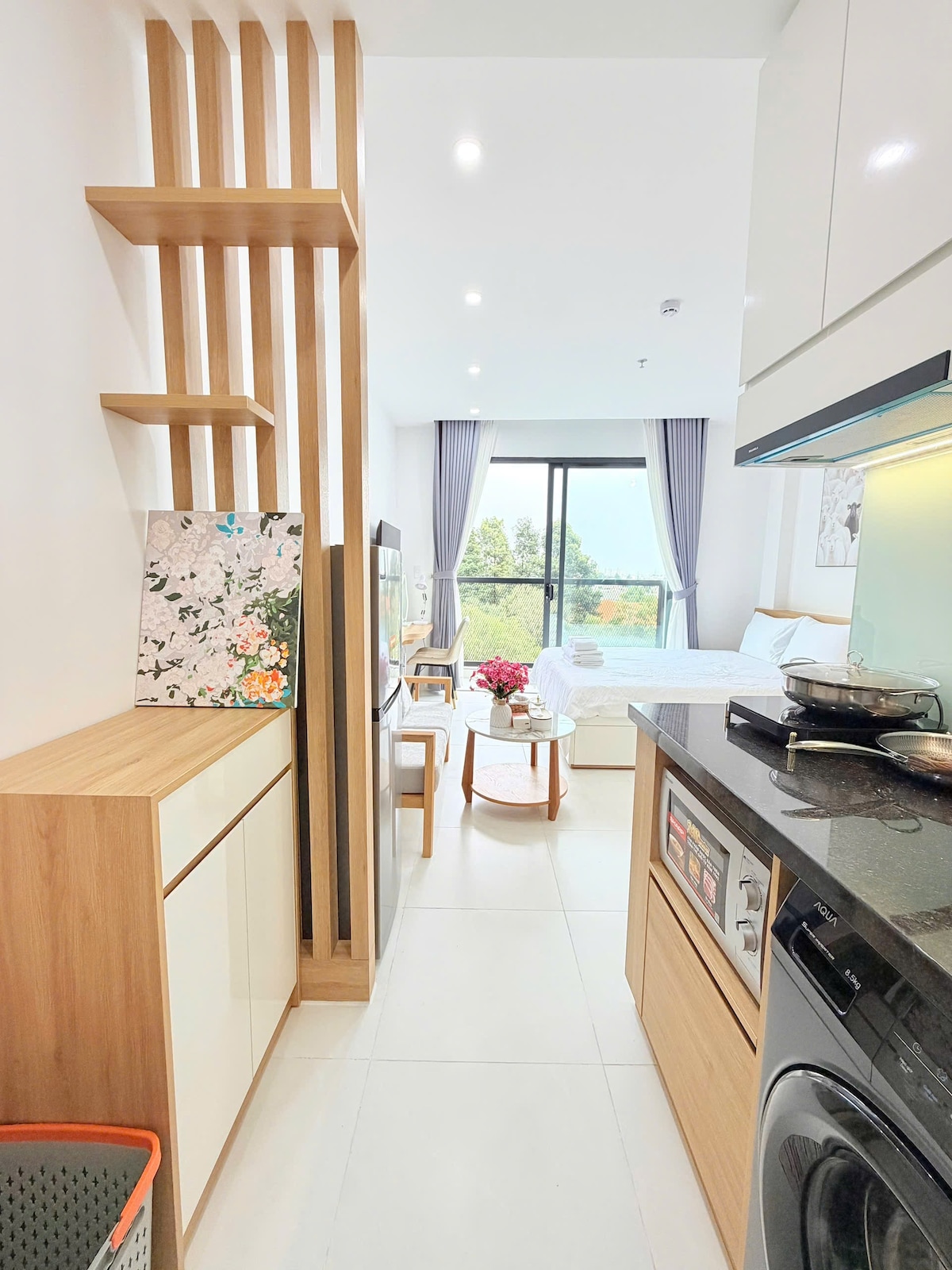 I 601 Suites I Monolocale moderno e panoramico con balcone - Airbnb