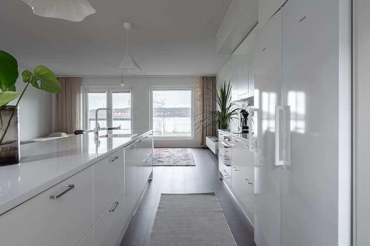 ⁕110m² Lake View, Free Parking Hall,
Sauna & A/c ⁕ - 坦佩雷