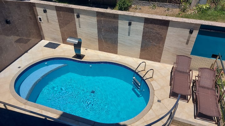 Casa Triplex Em Manguinhos. - Serra