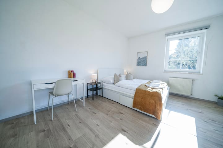 Contemporary 1br  18 Min To Old Town  Smart Tv - Graz