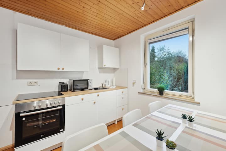 Naturnahes Apartment Zentrumsnah Am Fluss - Waiblingen