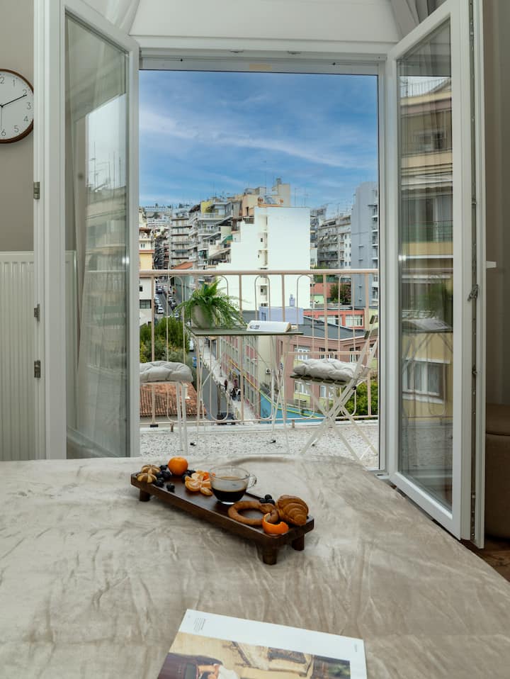 Urban Hideaway In The Heart Of Thessaloniki - Thessaloniki