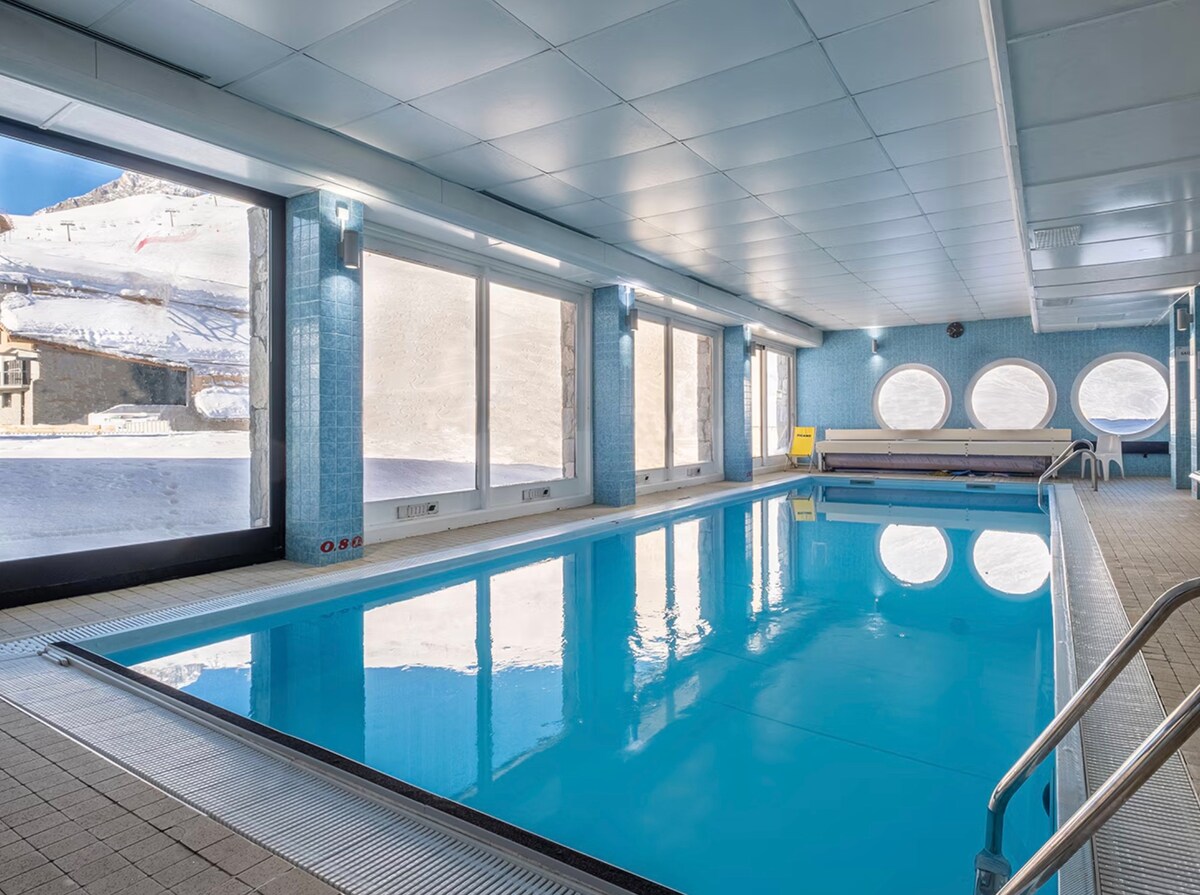 Apartment in Tignes, residence with pool and sauna - Airbnb