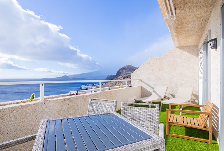 Rooftop Sunrise Paradise - Santa Cruz de Tenerife