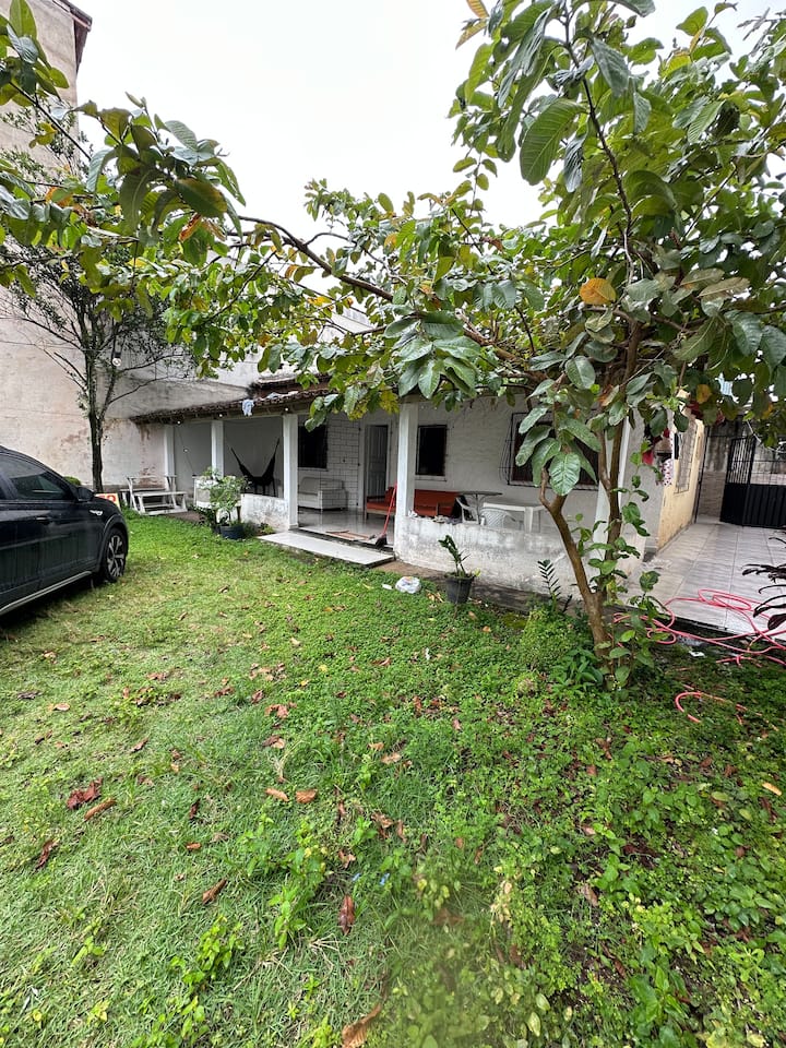 Casa Ampla A Poucos Passos Da Praia - Itaoca