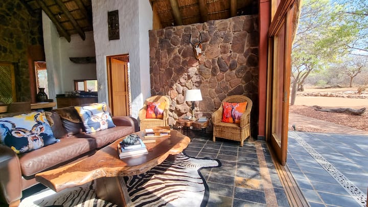 Tholo Bush Stay - Lephalale