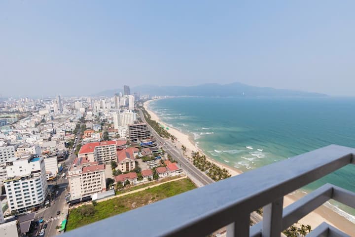 Thanh's 2-br Apartment With Ocean View - Vietnam