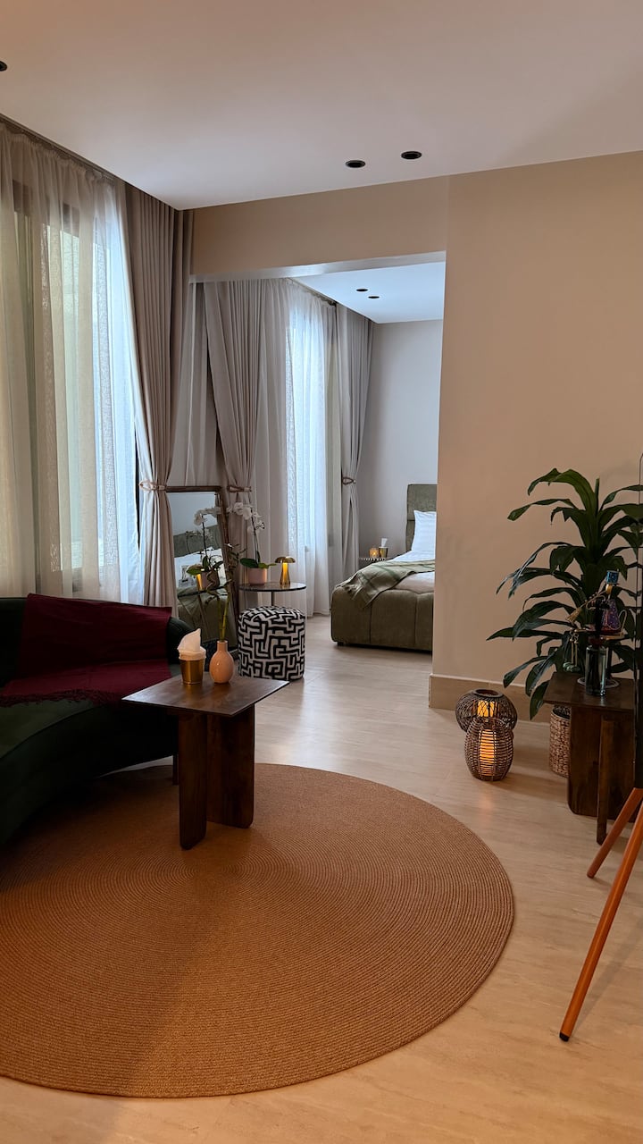 شقة بتصميم فاخر وإقامة أنقية | دخول ذاتي - Dammam