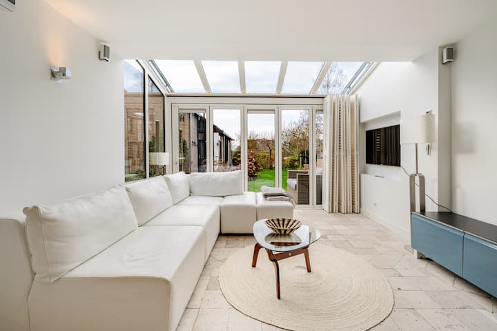 15mins To Ams | Freeparking | Jc Arena | Ziggodome - Weesp