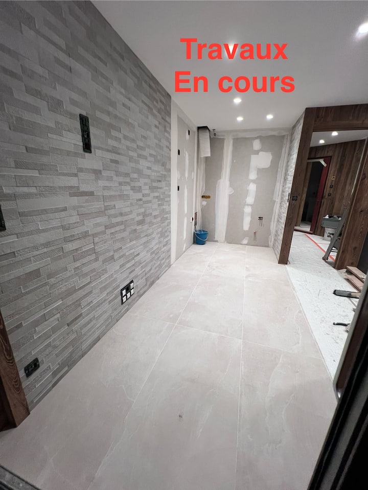 Travaux En Cours Studio - La Plagne