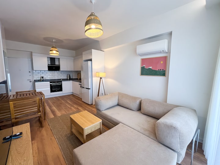 Alaçatı ÇArşı 4 Km I Site Içi Havuzlu Güvenlikli - Ovacık