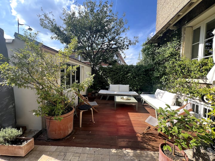 Bungalow Cosy Indépendant Jardin - Buttes Chaumont - Gare de Lyon