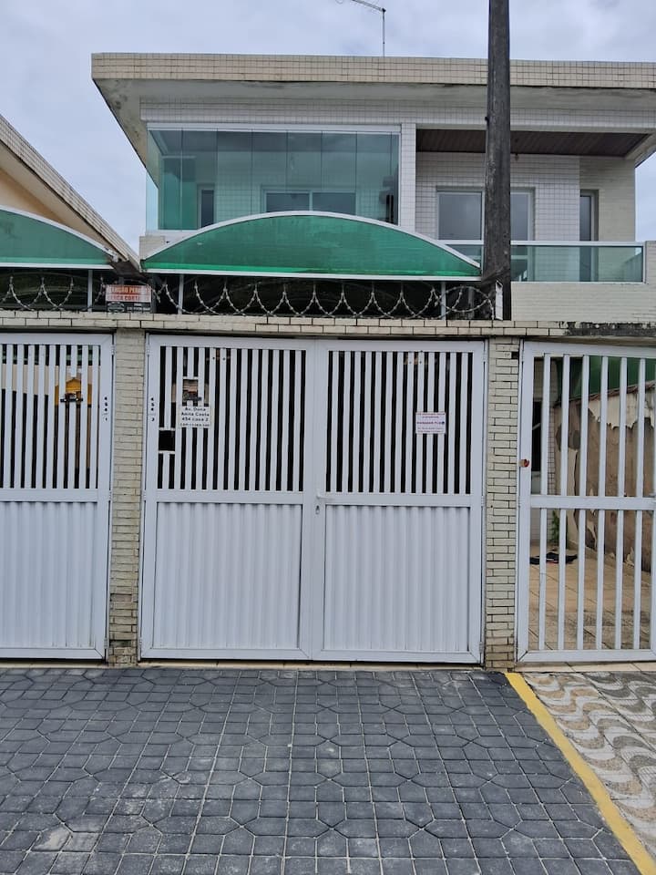 Casa Aconchegante Com Ar-condicionado - Santos, Brasil
