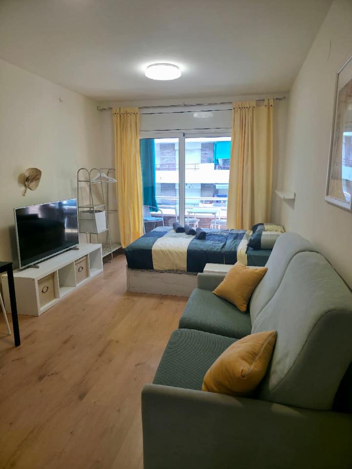 Peaceful Corner Studio Near The Beach - Blanes