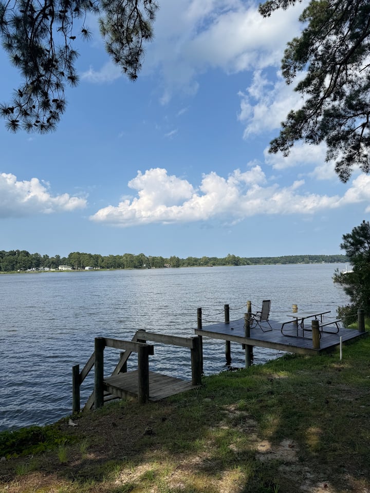 River Retreat At Chillin On The River - Saluda, VA