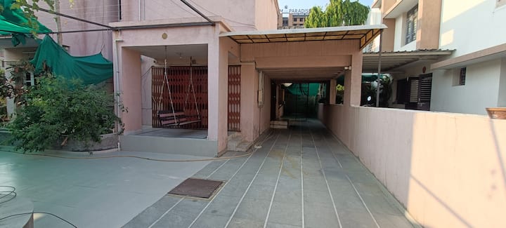 2 Rooms On Rent On Terrace - Ahmedabad