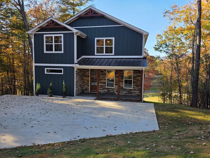 Hulsey’s Hideaway - Helen, GA