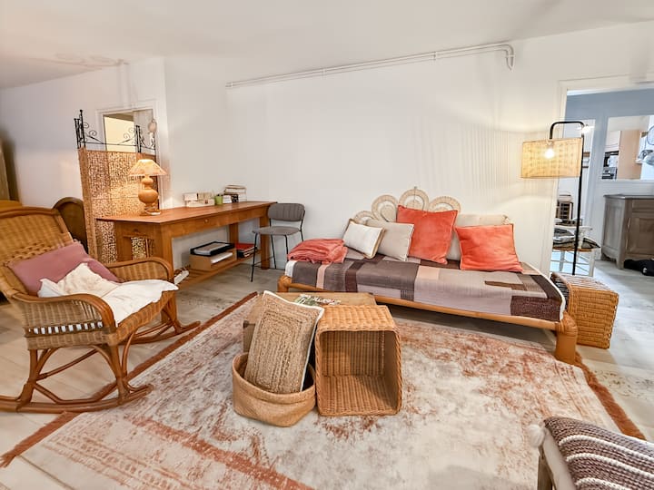 Appartement 95m², Cœur D'aurillac, Jusqu'à 5 Pers - Aurillac