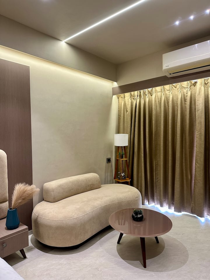 Premium Apartment By Stay Zen At Weekend Address - Surat