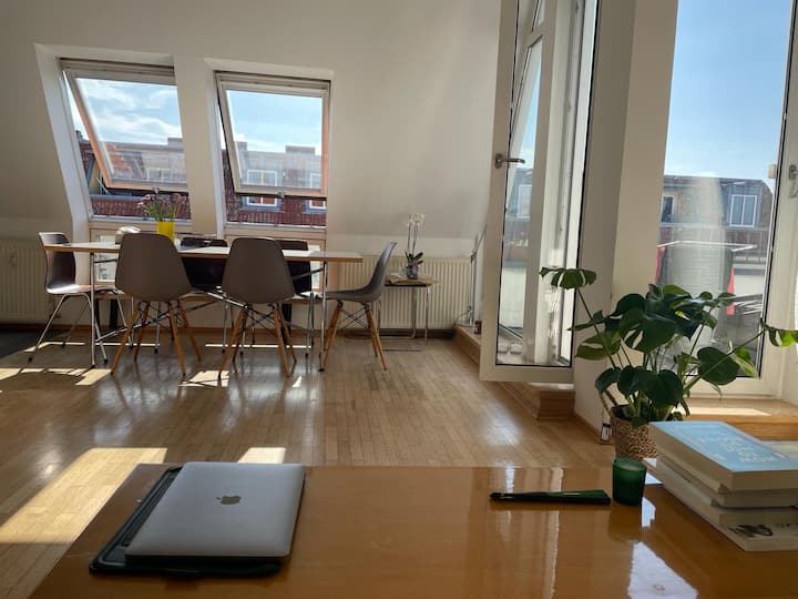 Kreuzberg Loft With Rooftop Balcony - Berlin