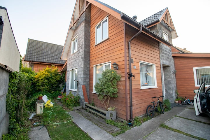 Seguro Y Cómodo Alojamiento Familiar. - Penco